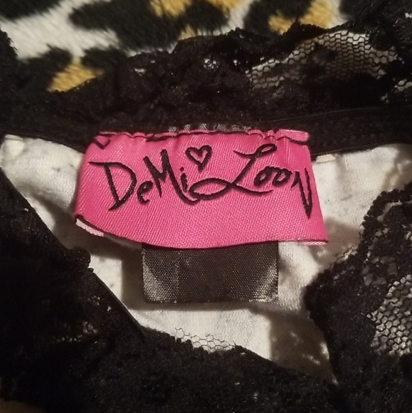 Demi Loon | Tops | Demi Loon Leopard Pin Up Top | Poshmark